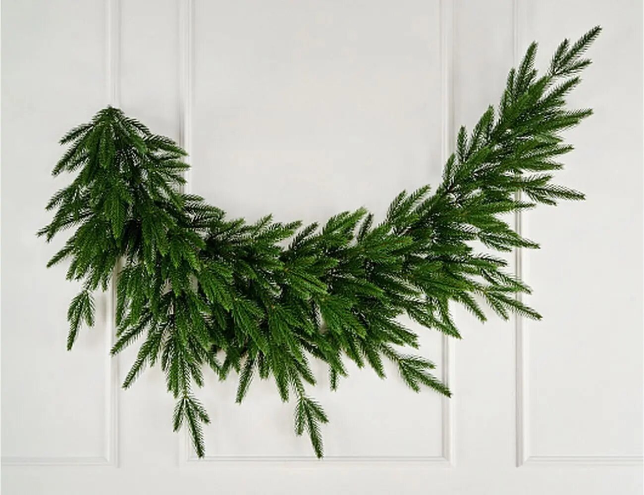 Хвойная ветка кассиопея, зелёная, хвоя литая 100%, 160 см, Max CHRISTMAS