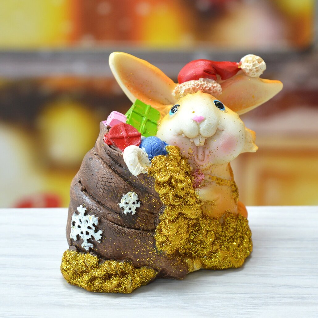 Копилка Кролик в ассортименте 991589, полистоун, 9х6х7 см, подарок