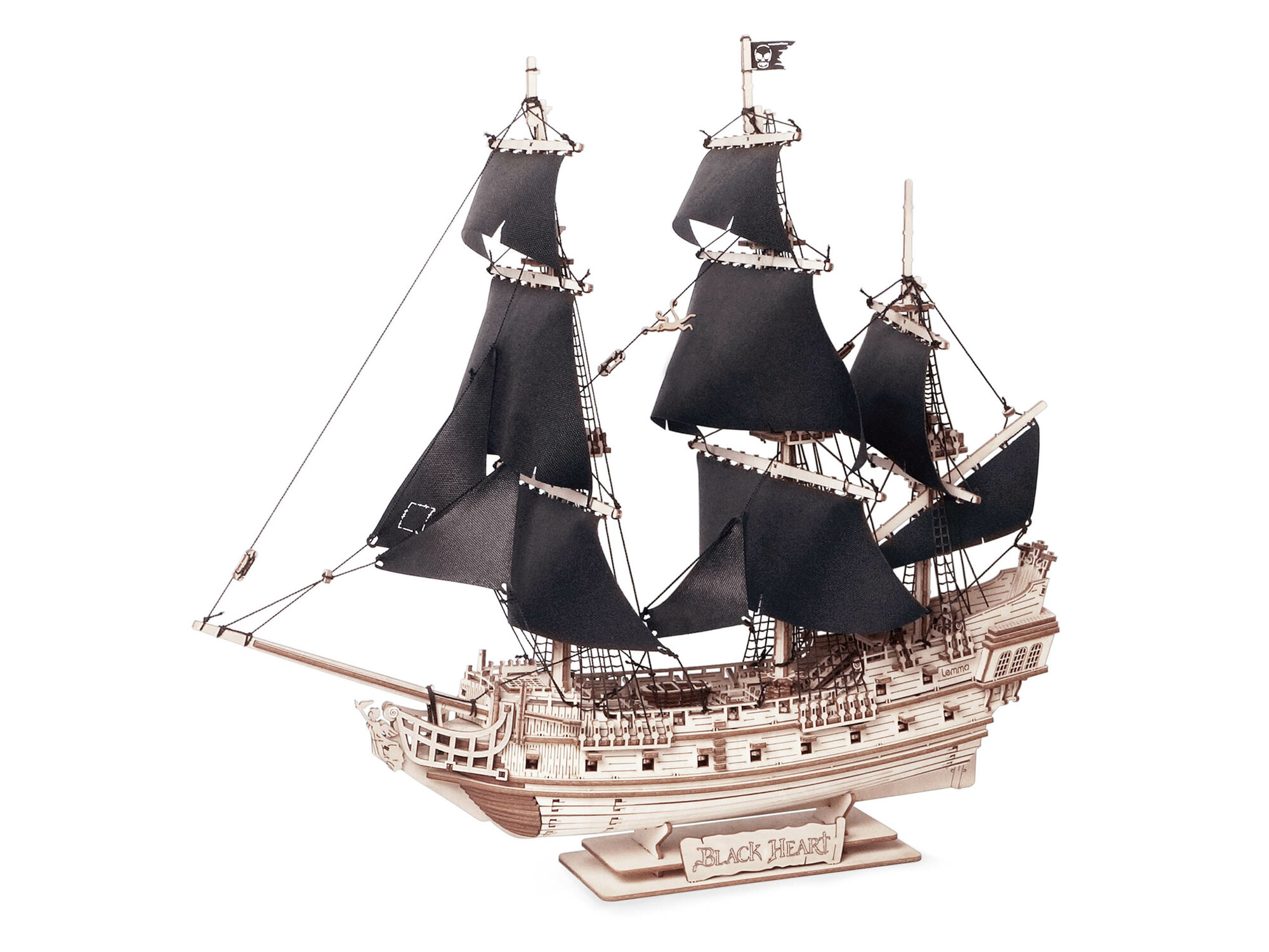 Деревянный конструктор Lemmo toys Корабль Черное сердце 298 деталей 0190 5+