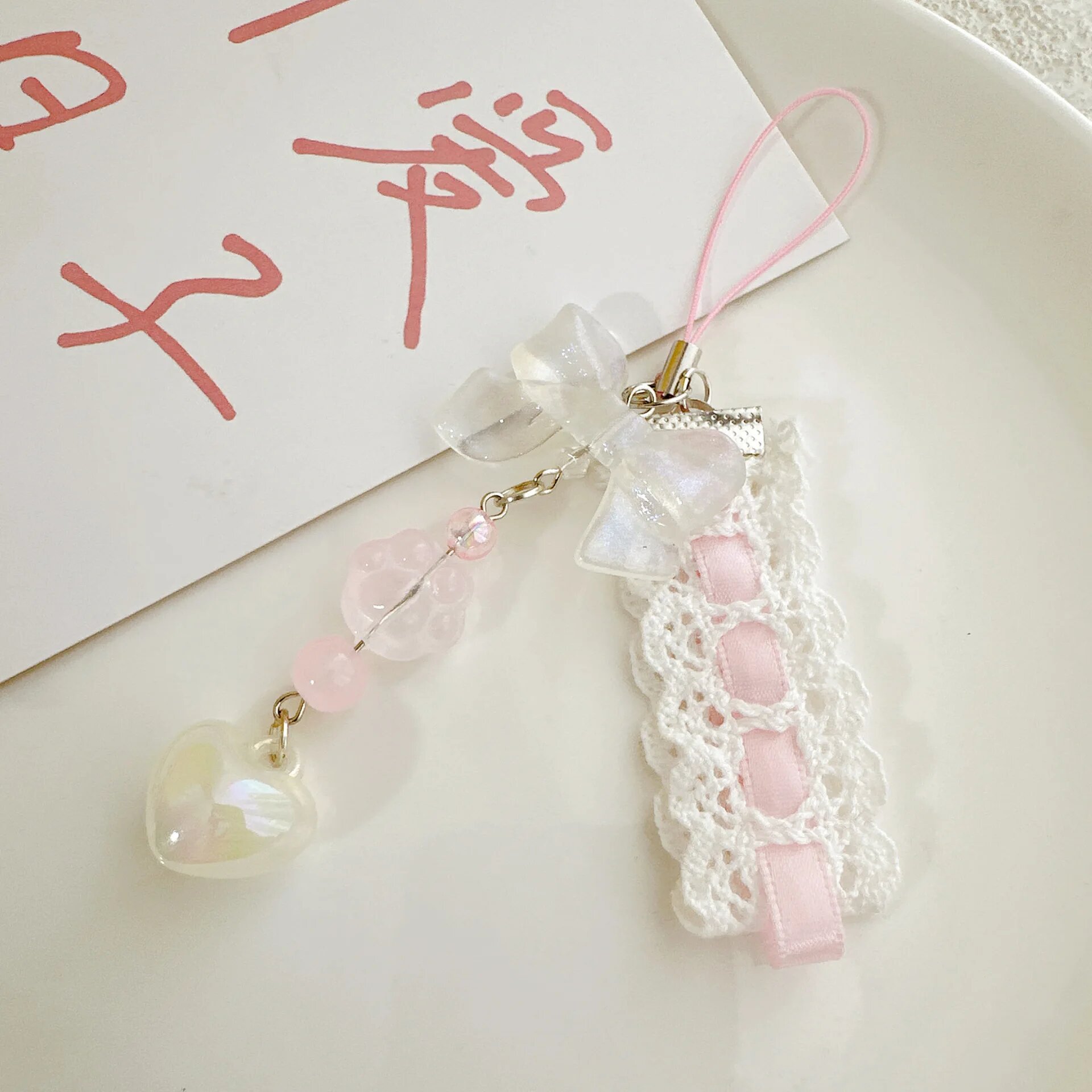 Изящный брелок с кружевной лентой, милый брелок с подвеской в виде сердца, красочный ремешок для телефона из бисера, многофункциональные аксессуары для сумок PK