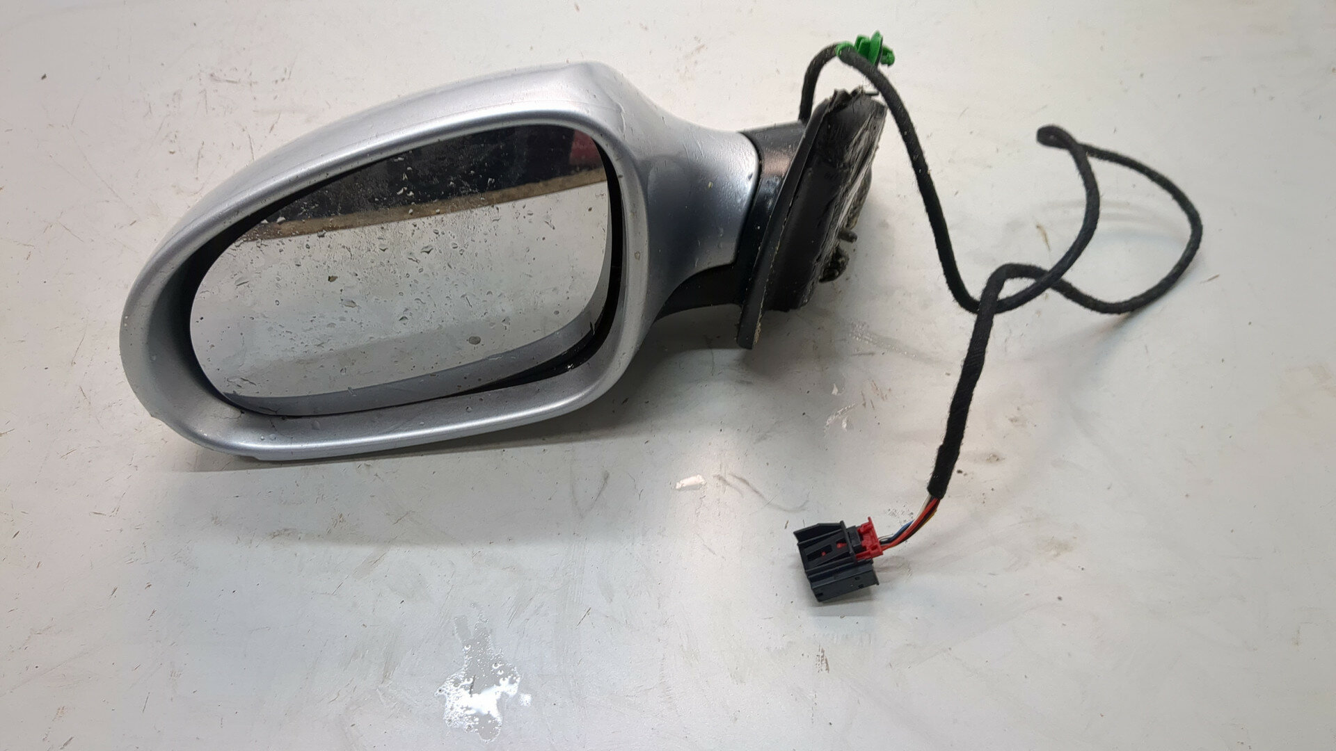 Зеркало боковое левое Volkswagen Passat 6 Б/У