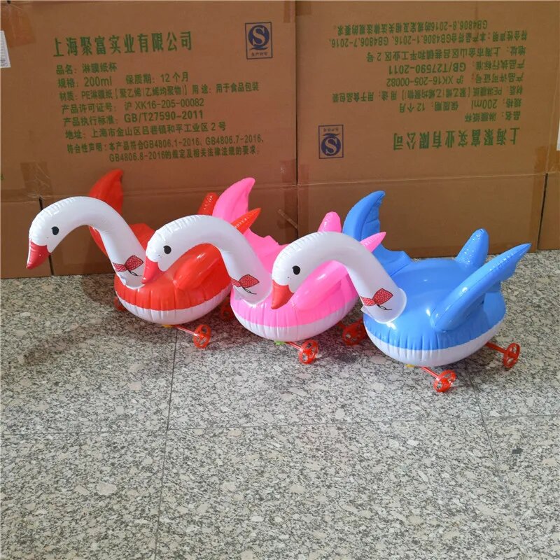 Надувной мультяшный набор: утка, кит, самолет C 1pcs