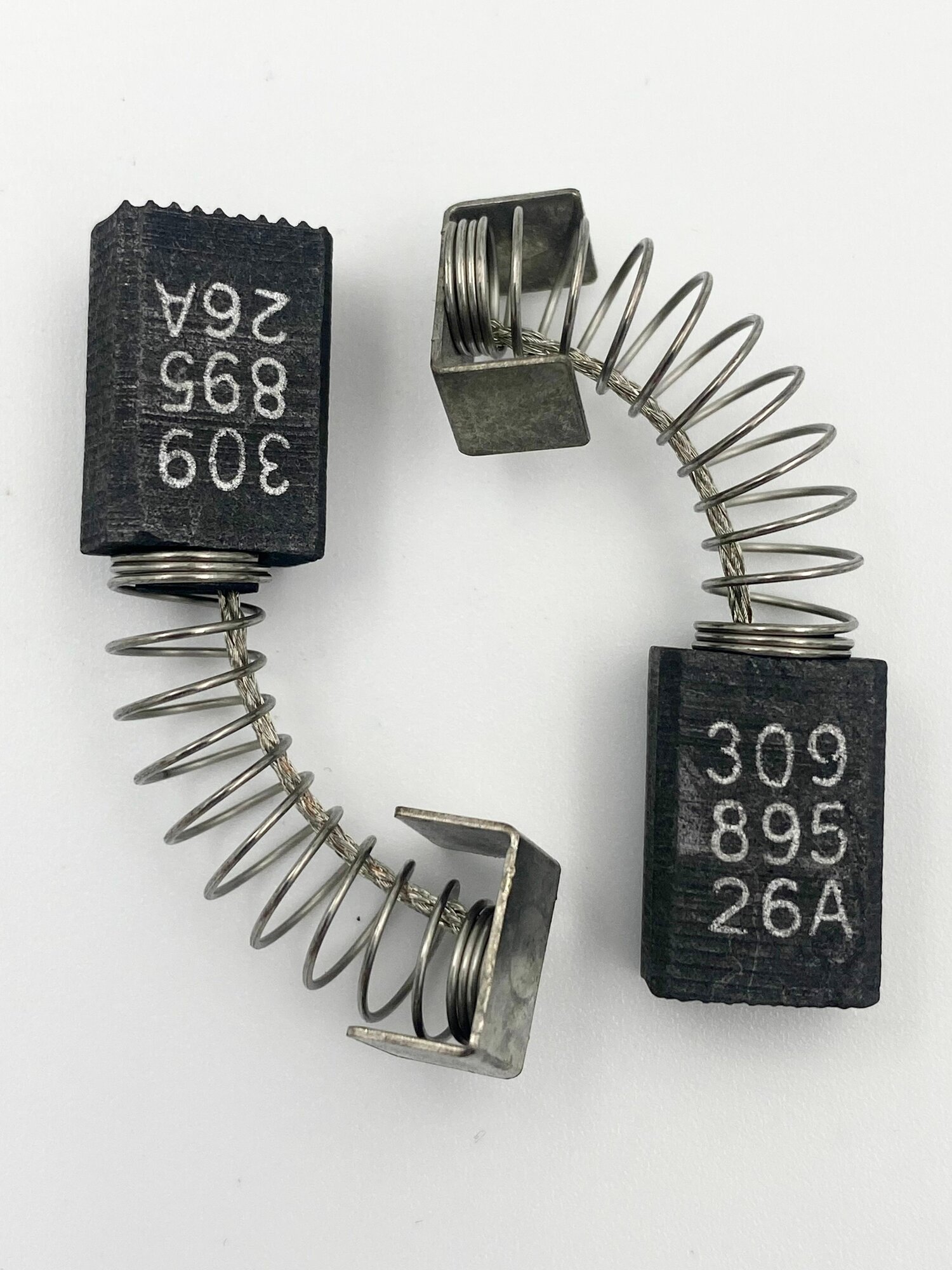 Комплект угольных щеток Milwaukee DD2-160XE и AEG DB 1500-2XE, KTS Корея