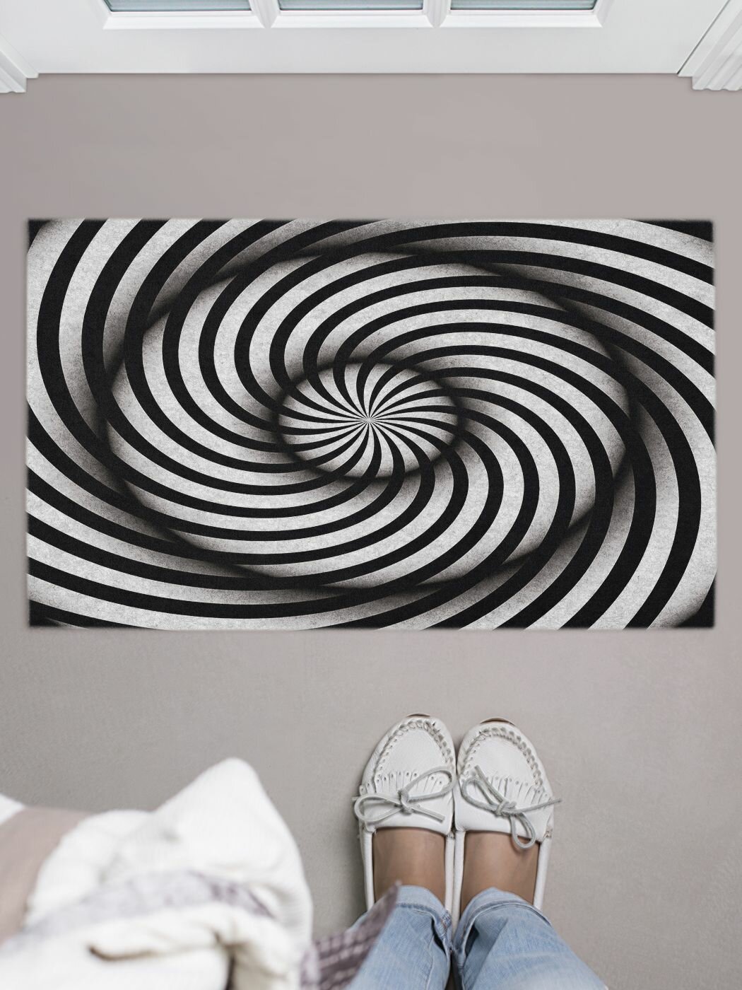 Коврик придверный в прихожую с принтом "Полосатый обман" 45 на 75 см , JoyArty