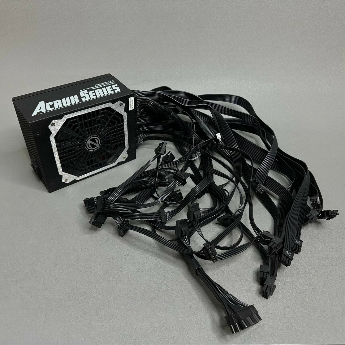 Блок питания ZALMAN ARX 1200W (ZM1200-ARX) черный