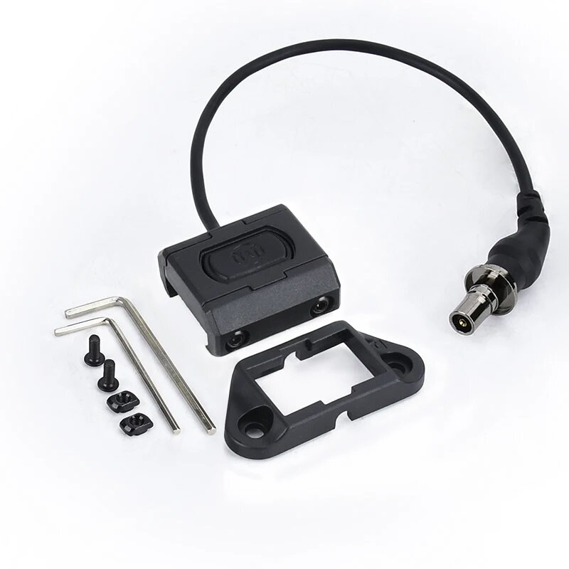 Крепление для фонаря WADSN SF PLUG4 BK