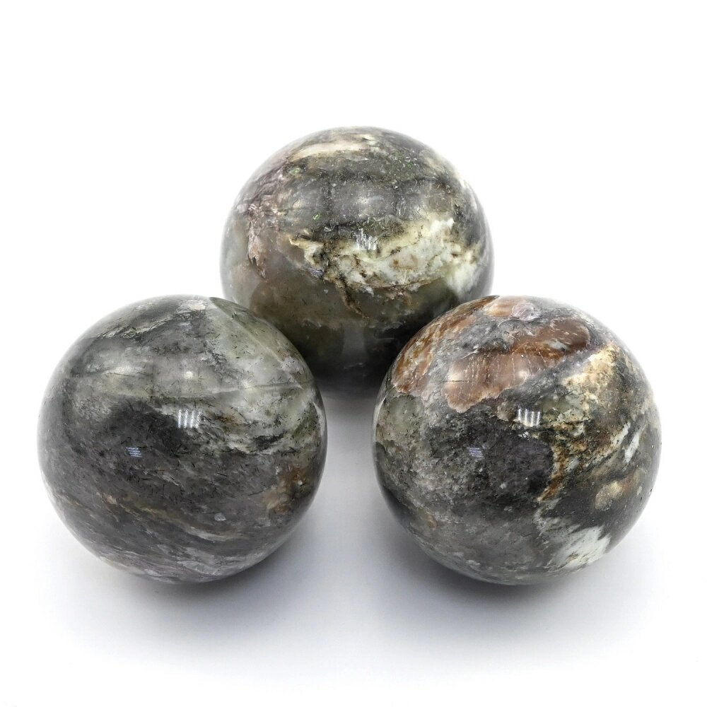 Шар из чароита сорт IV, диаметр 52мм, 190гр.