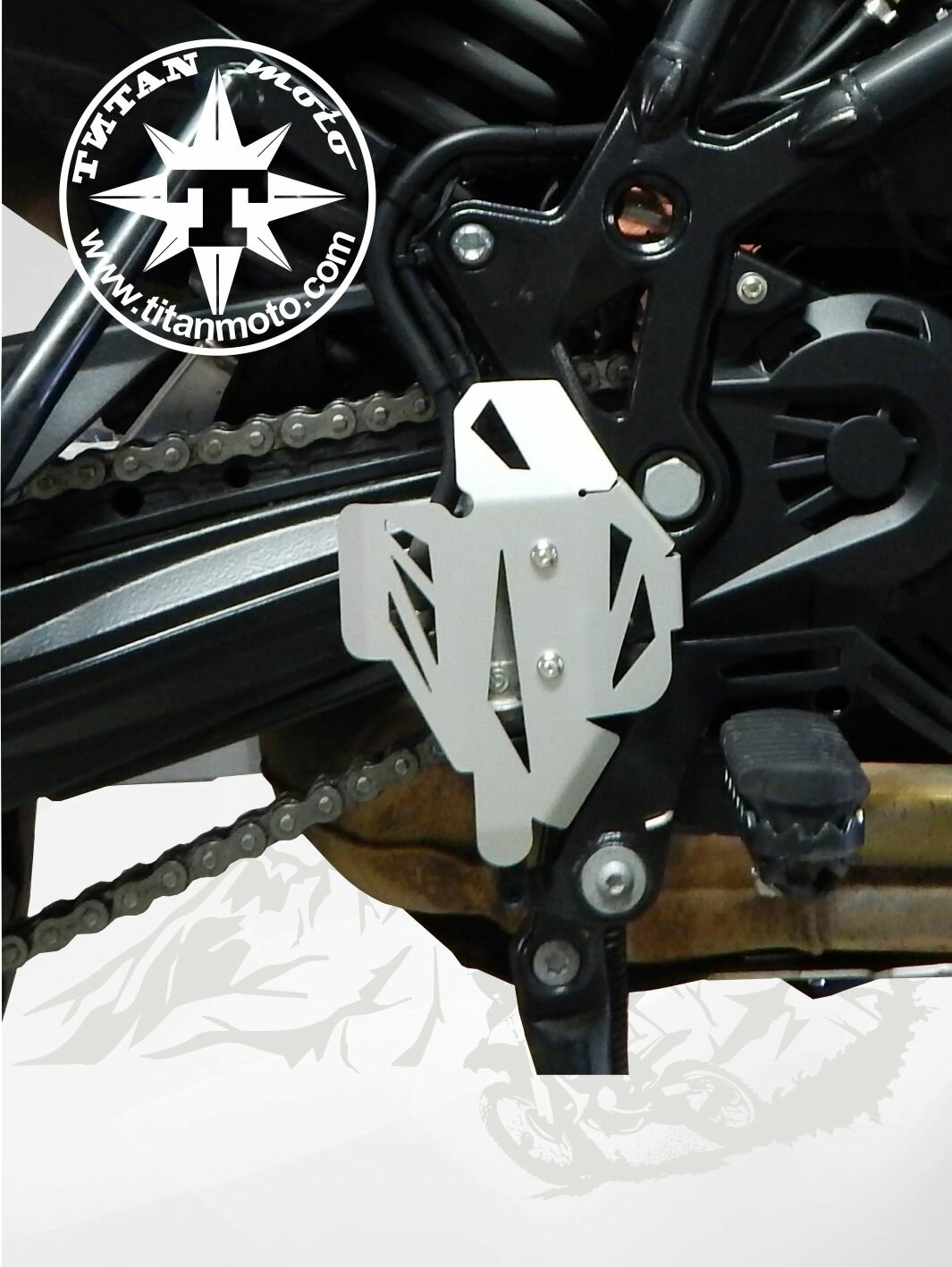 Защита тормозного цилиндра и рамы правая BMW F800GS, F700GS, Серебристая. Титаn moto