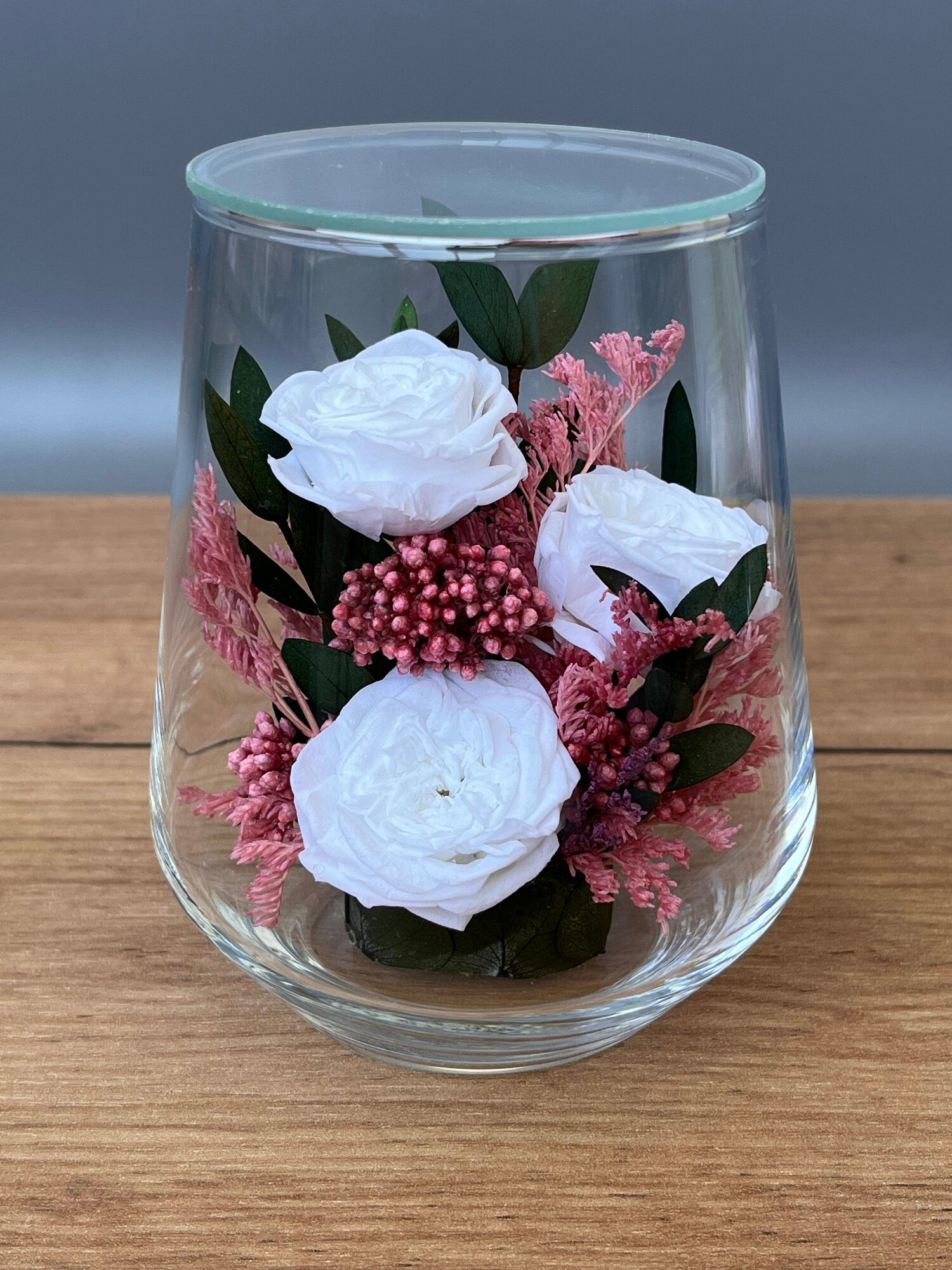 Натуральные кустовые розы в стекле, вакуум*