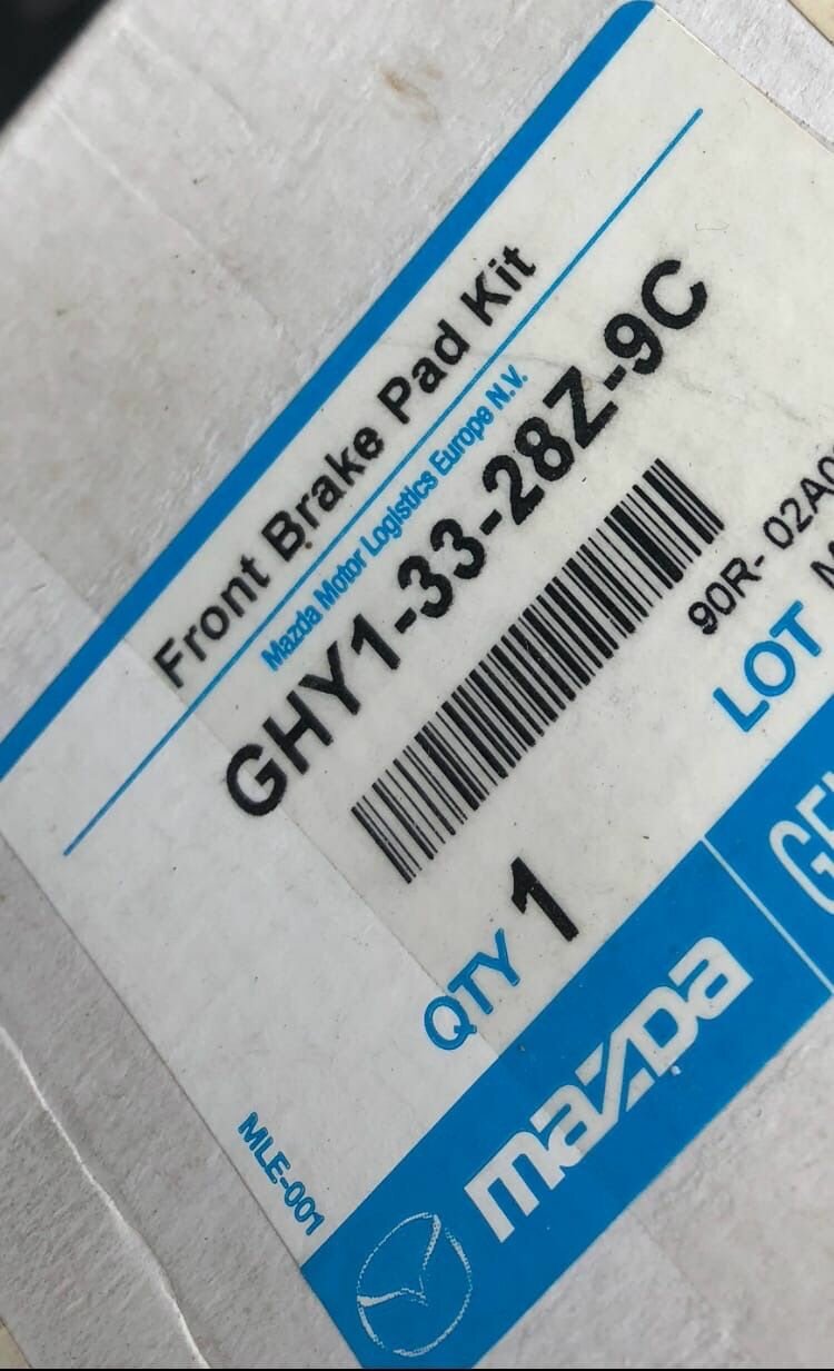 Колодки тормозные передние GHY13328Z9C Mazda 6 GJ / Мазда