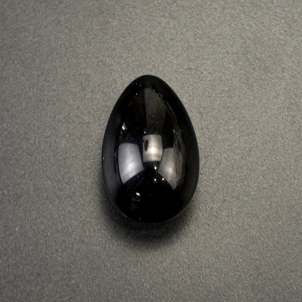 Хрустальное яйцо Черный, Obsidian