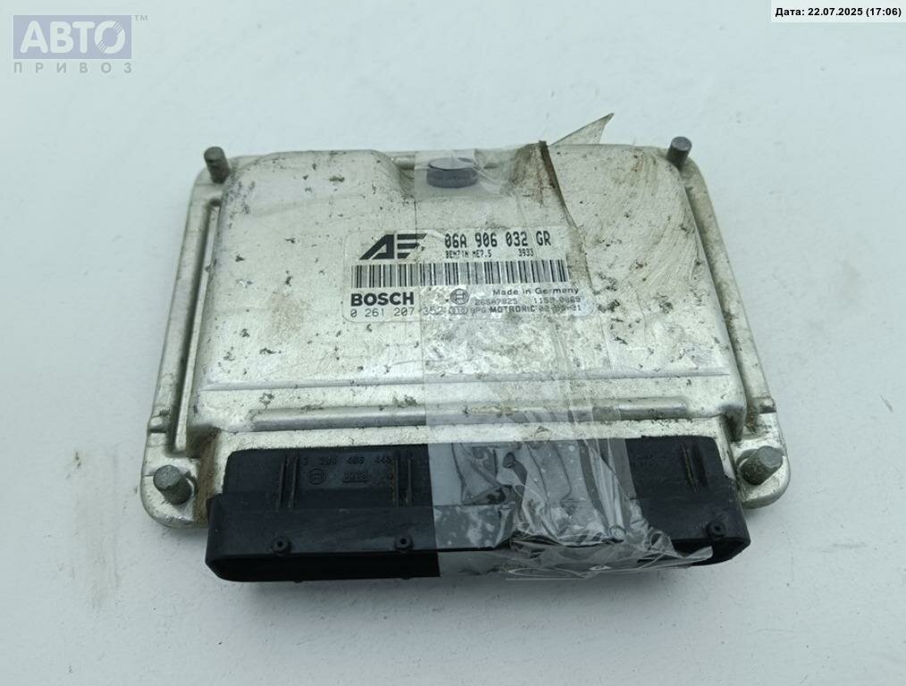 Блок управления двигателем (ДВС) Volkswagen Sharan (2000-2010)