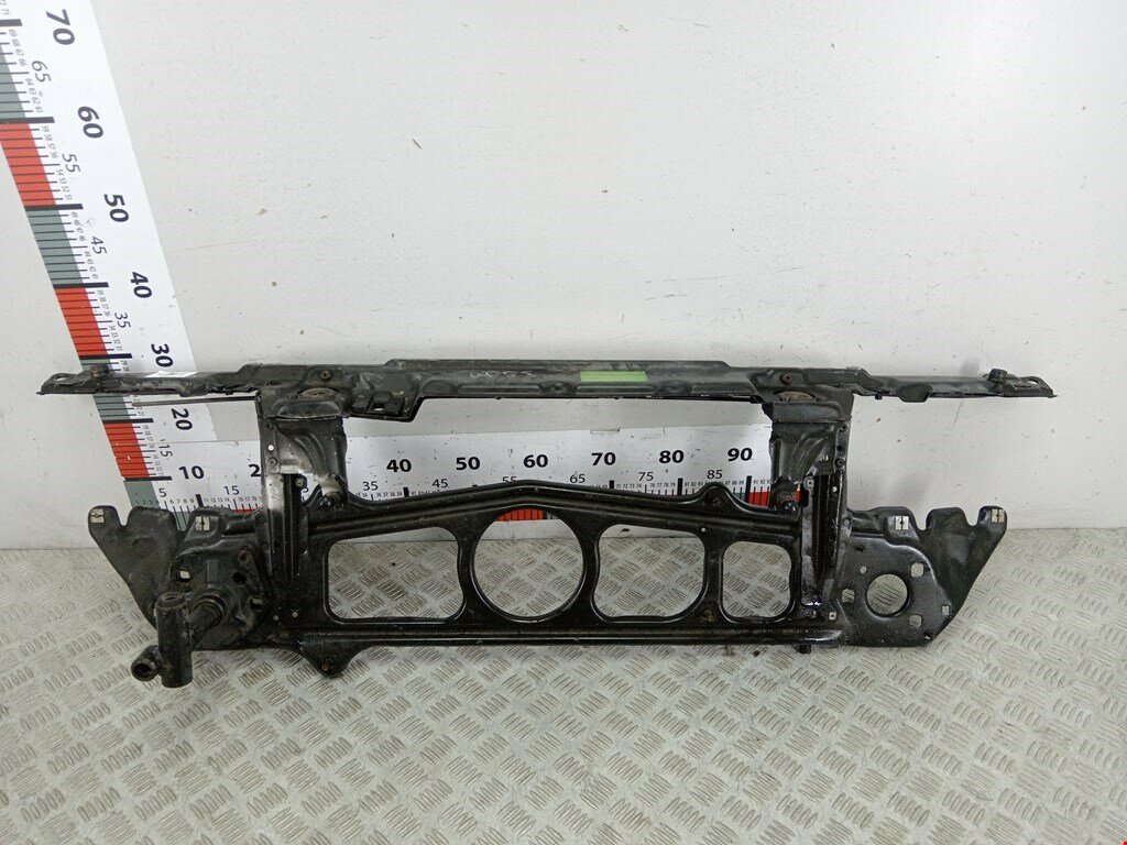 Панель передняя (передняя монтажная панель рамка передняя телевизор) BMW 5-Series (E39) 51718159610 арт. 2240075