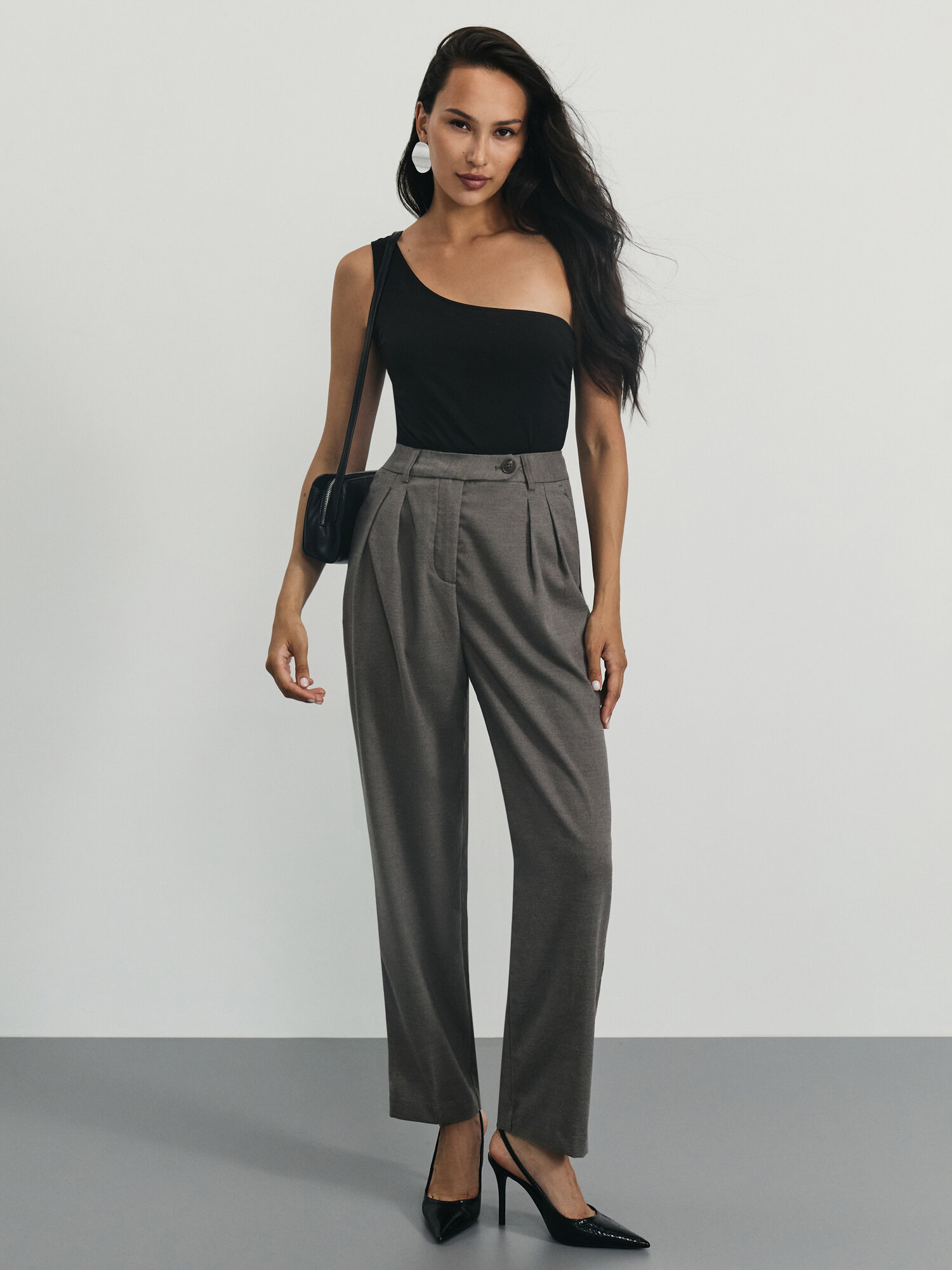 Брюки классические