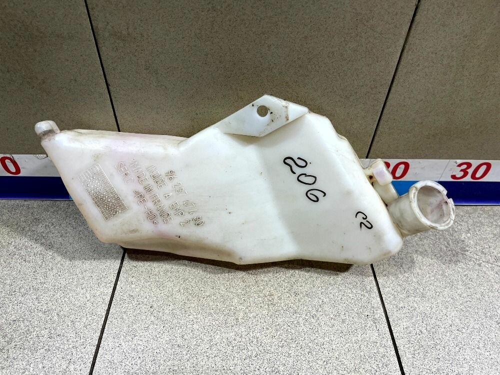 Бачок омывателя лобового стекла Peugeot 206 643195