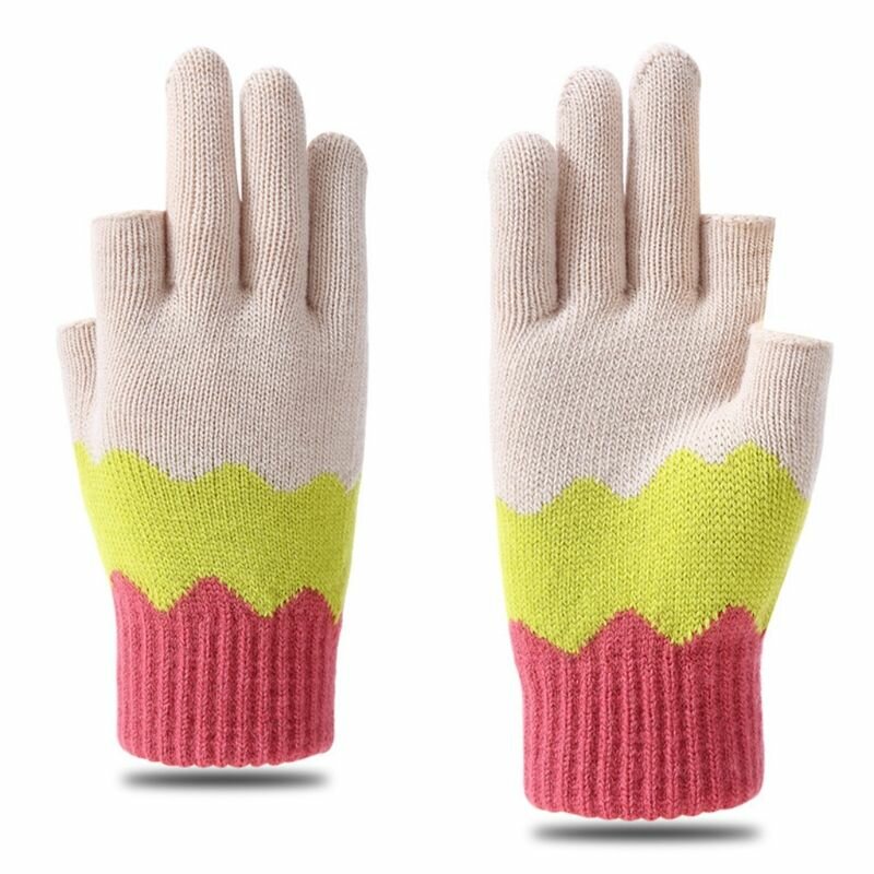 Перчатки для женщин