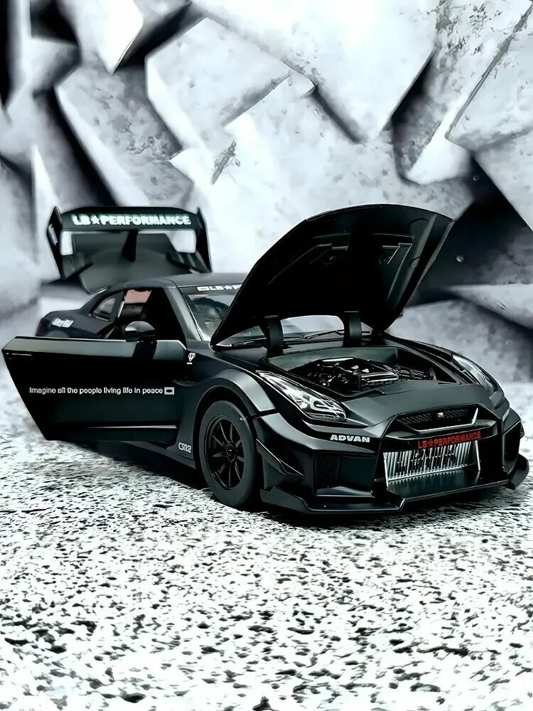 Коллекционная модель машинки "Годзилла", Nissan Skyline GT-R, масштаб 1:24