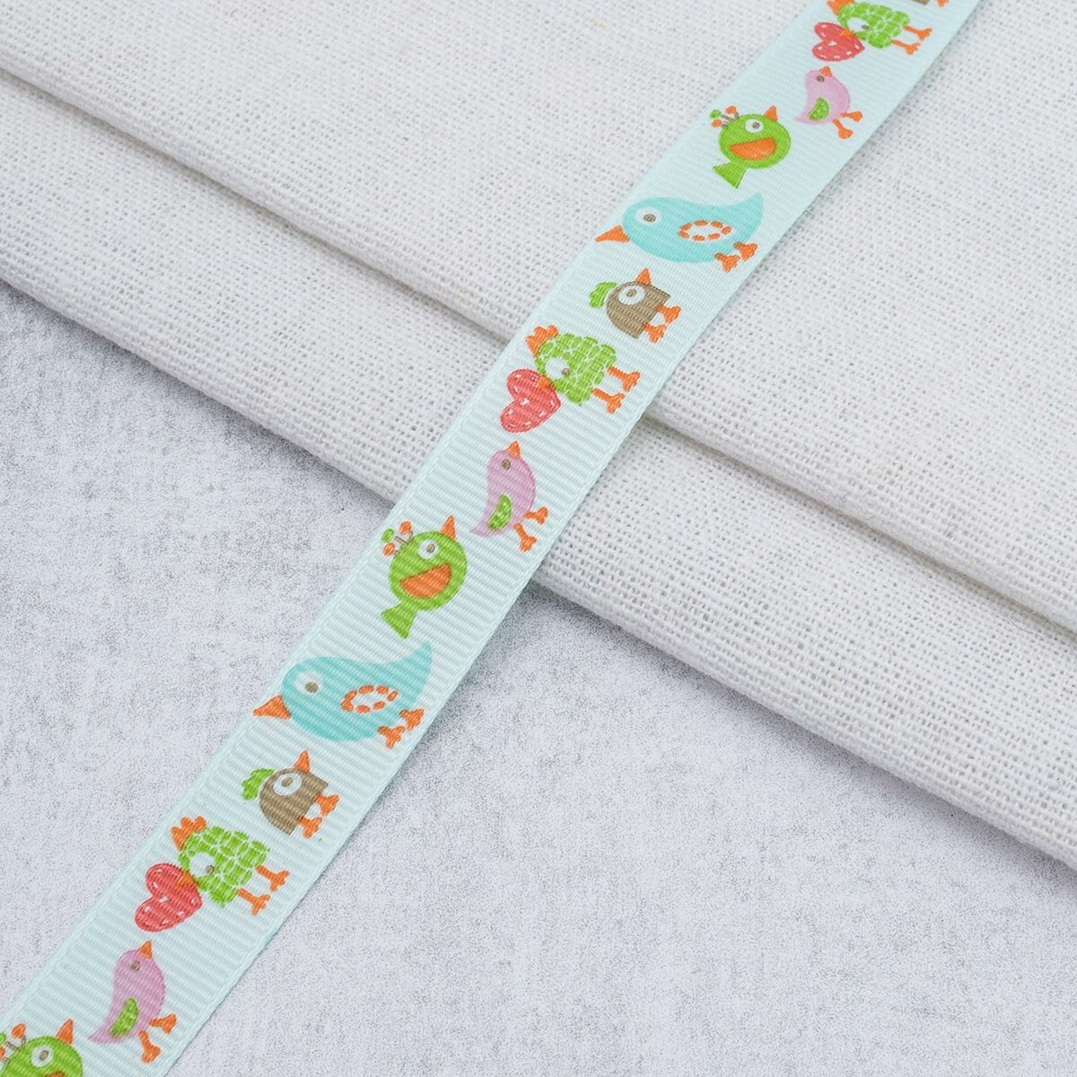 Лента декоративная для упаковки подарков, репсовая, с рисунком, 1,5 см х 45,72 м, цвет светло-голубой