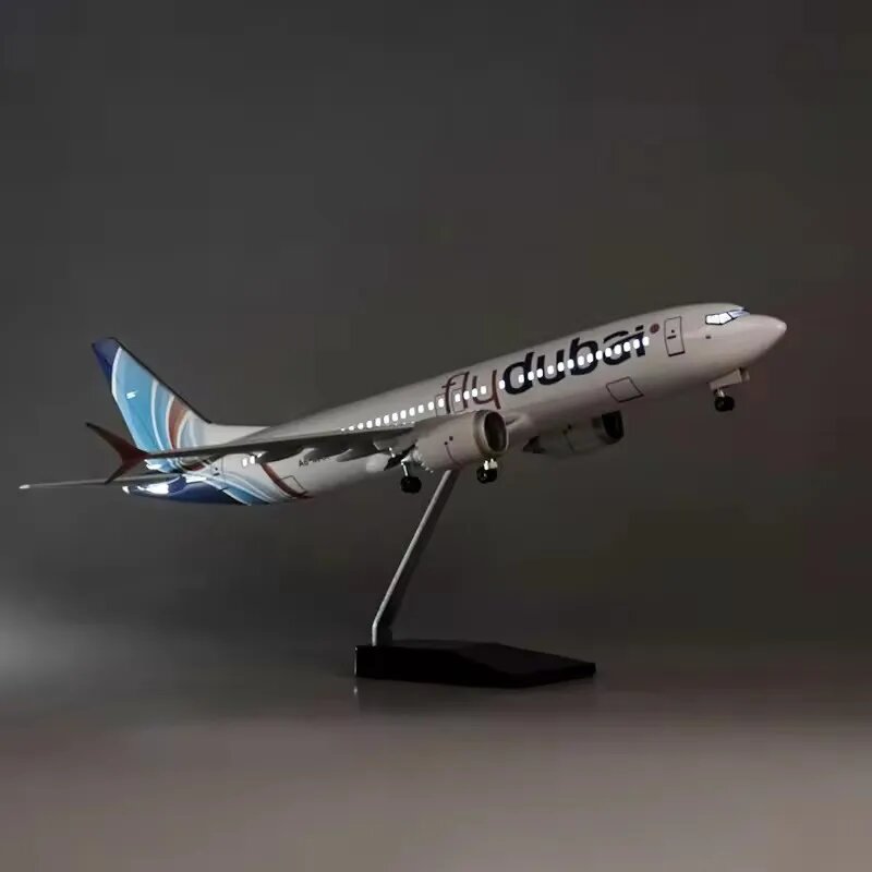 Модель самолета B737 MAX Fly Dubai Airways 1/85 With Light