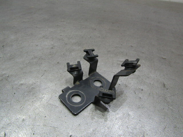 Кронштейн тормозных трубок Renault T