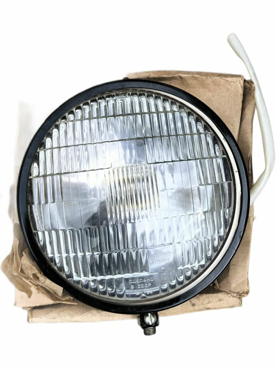 Фара в сборе ФГ124