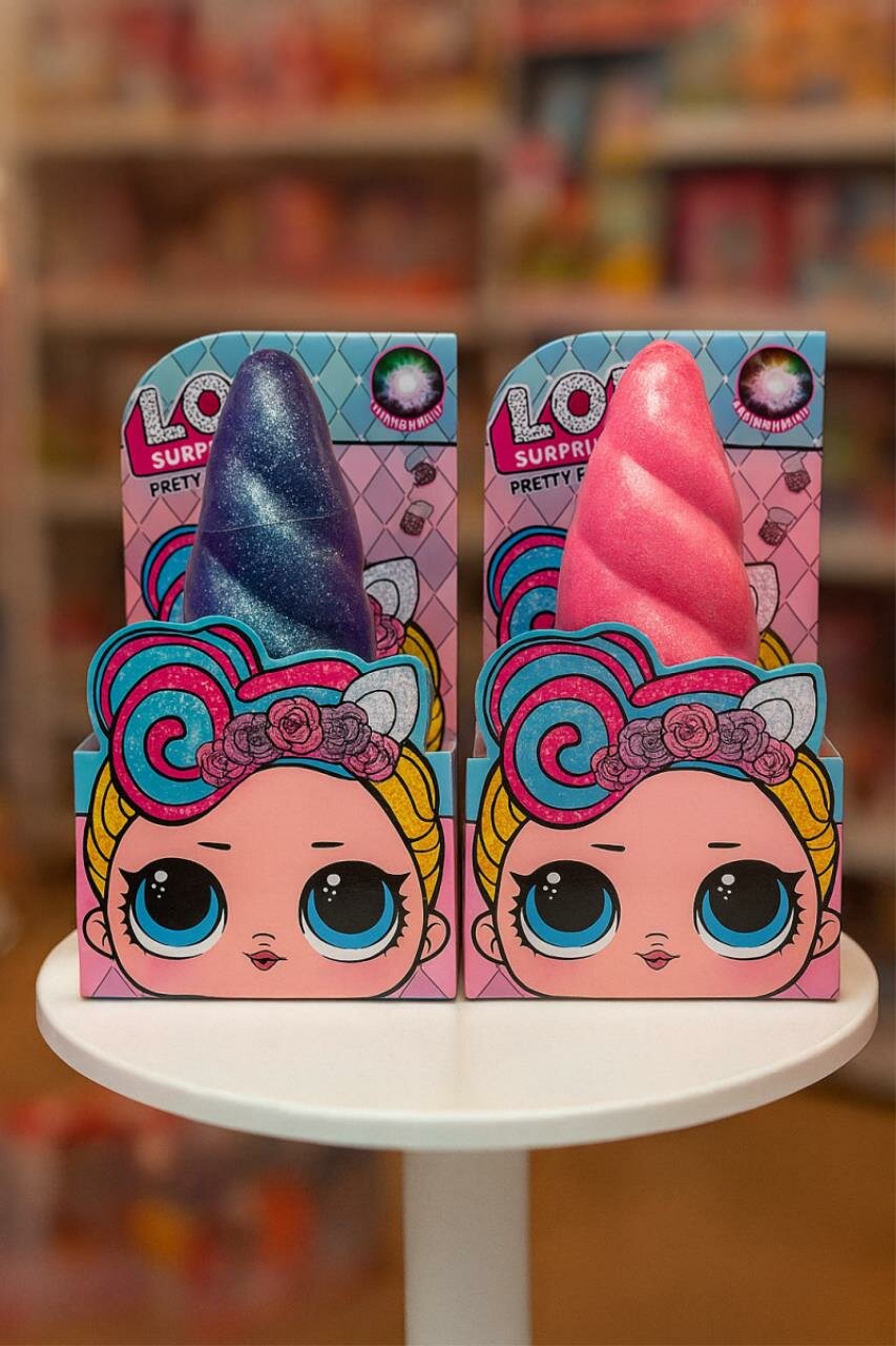 Кукла Единорожка с аксессуарами в капсуле +свет в кор. 19.8х9.5х12.8см 1 шт