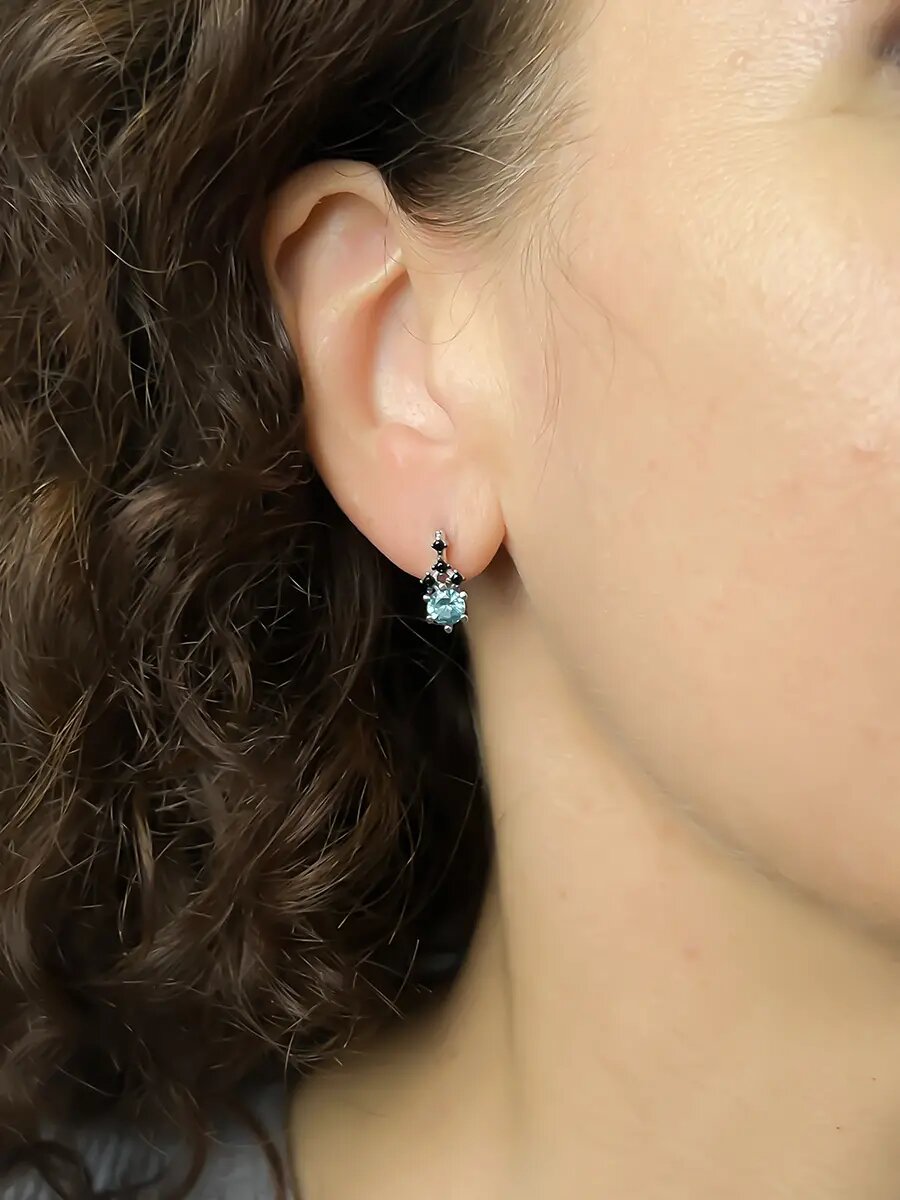 Серьги, серебро, 925 проба, чернение, шпинель, турмалин синтетический