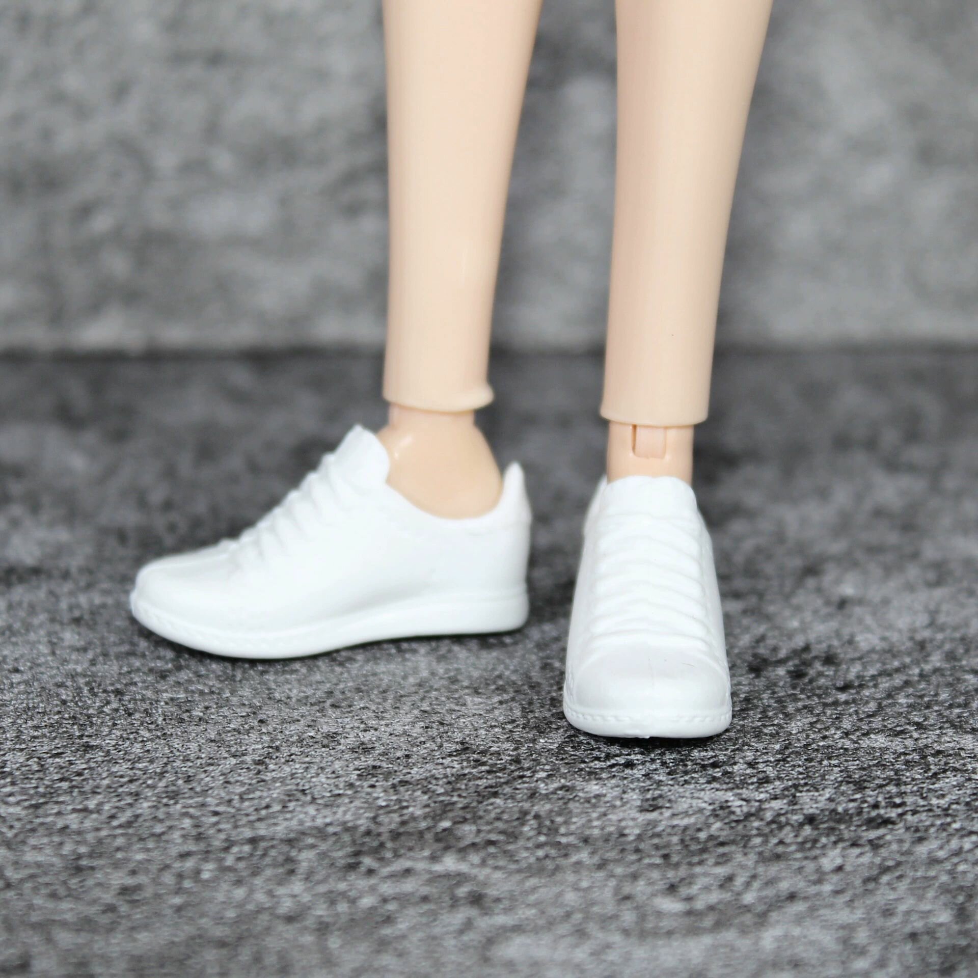 Обувь для кукол