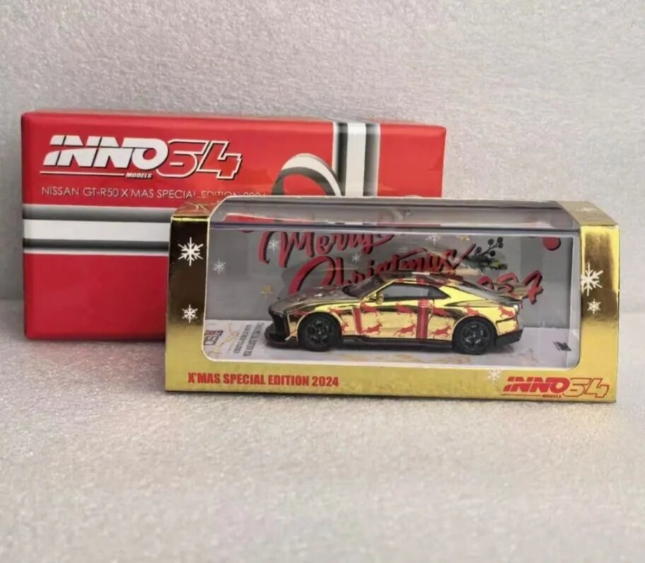 Машинка INNO 1/64 NISSAN GT-R50 X MAS 2024 Christmas Special Chase Die-cast Alloy Model Collection Gift