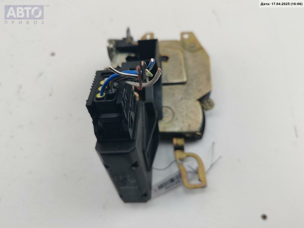 Замок двери передней правой BMW 3 E36 (1991-2000)