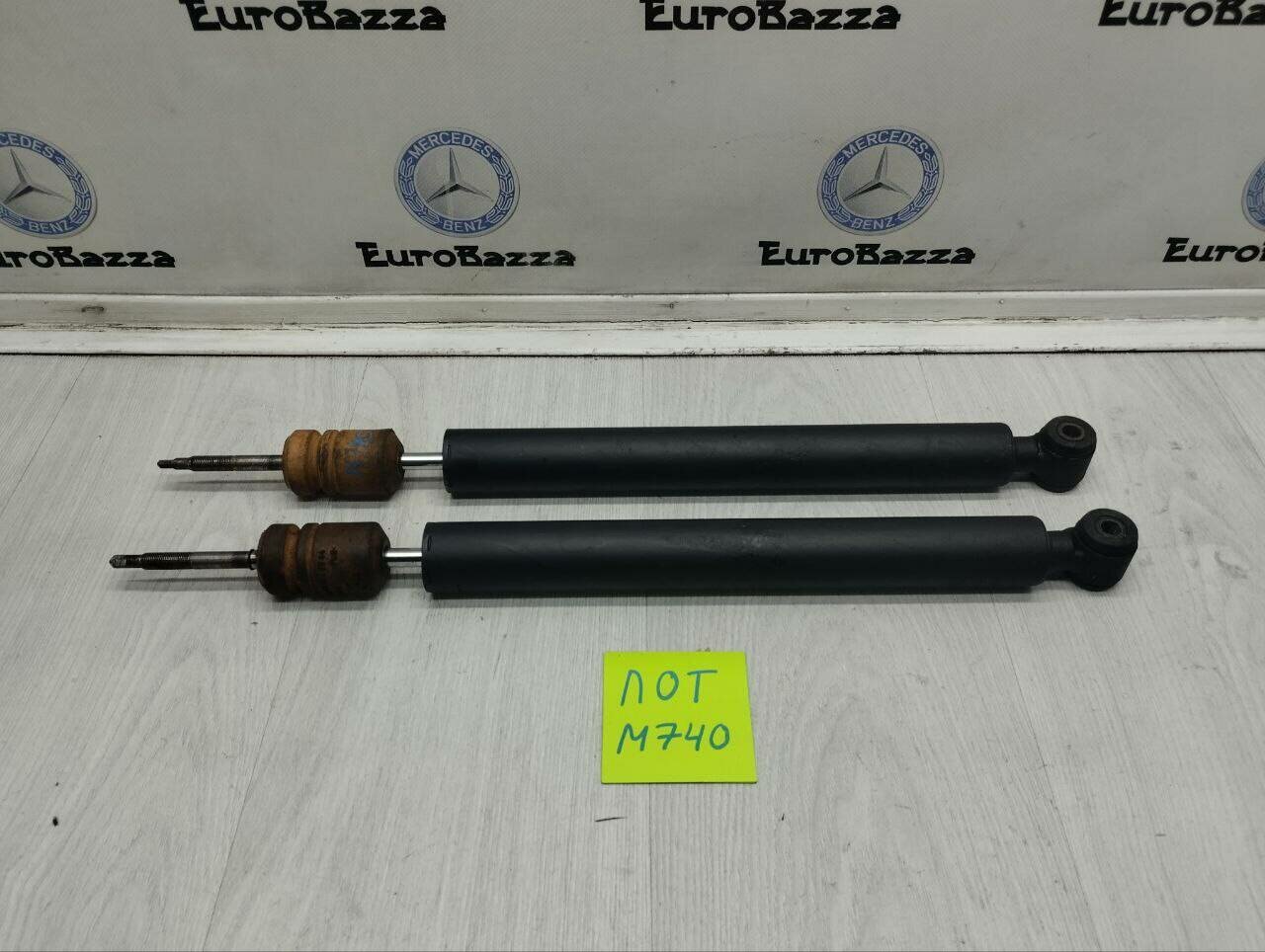 Амортизатор задний Mercedes W208 A2083260300