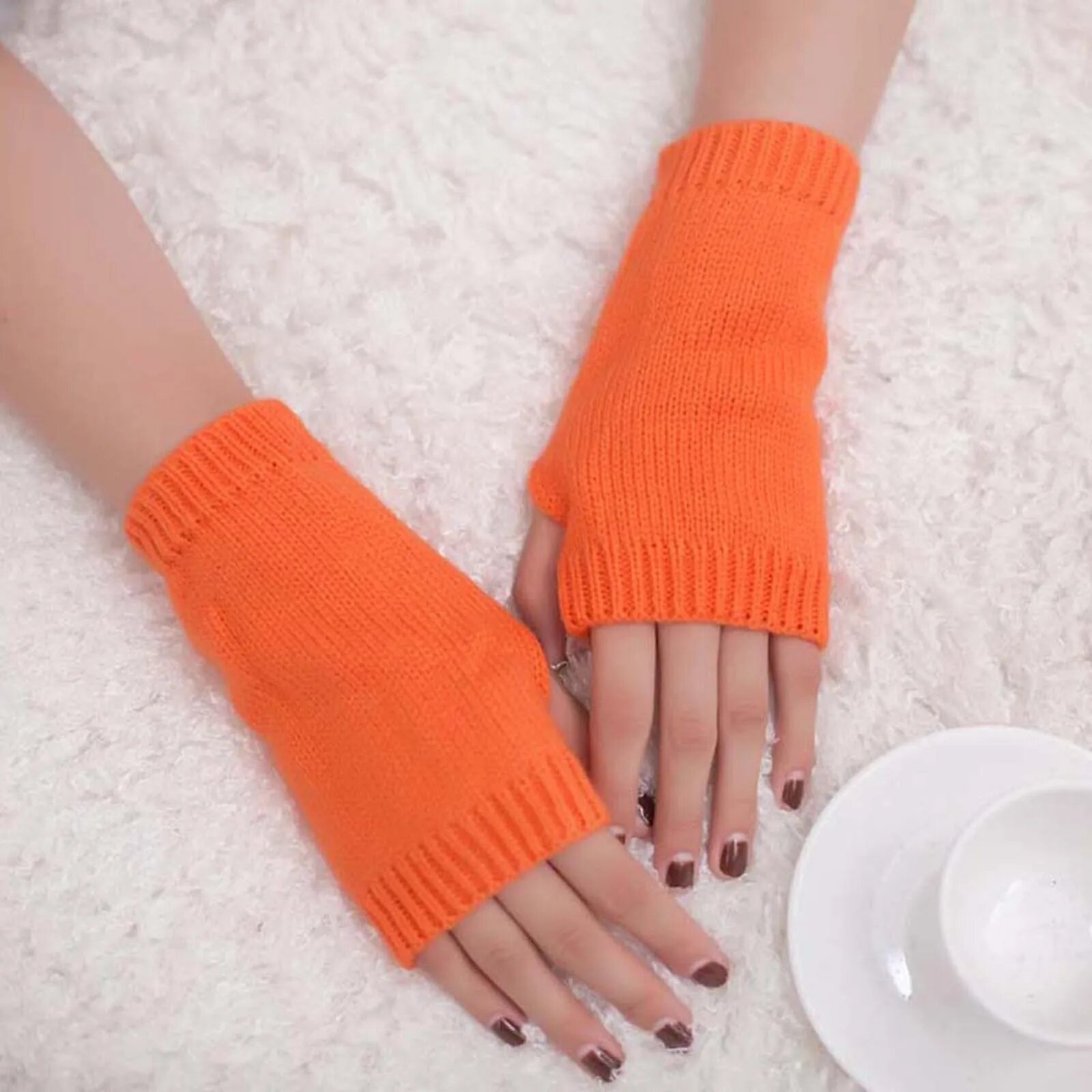 Перчатки для женщин