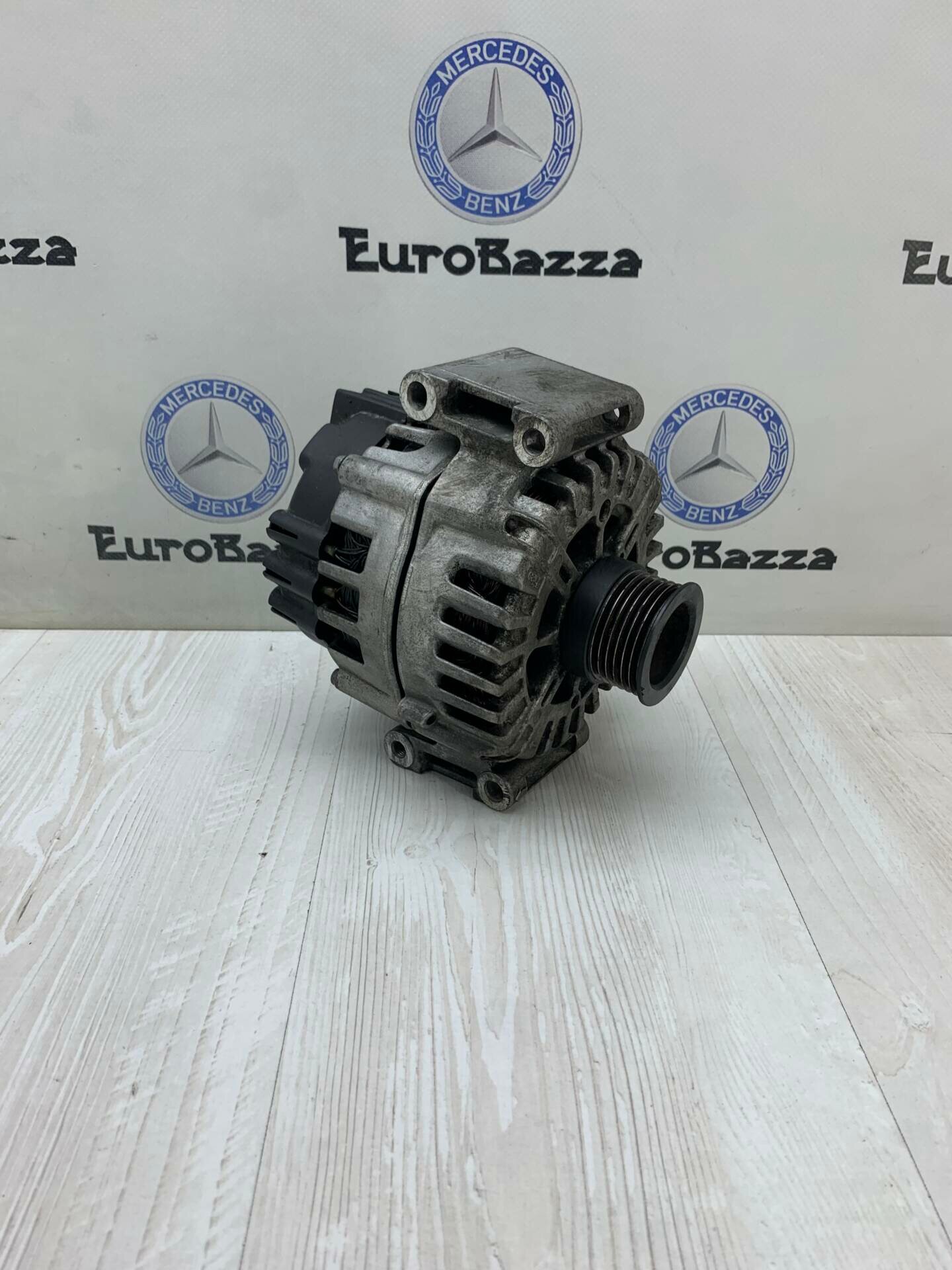 Генератор Mercedes Om651 A0009067702