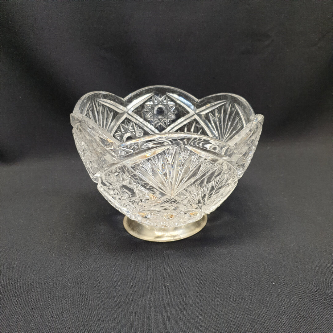 Винтажная ваза, салатник на ножке хрусталь, высота 12 см , диаметр 18, винтаж СССР