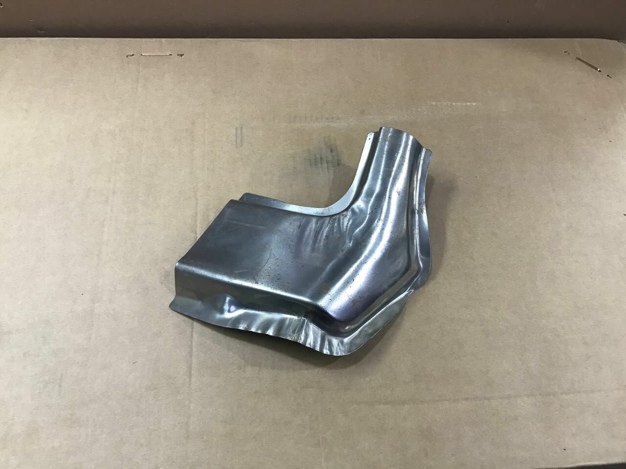 Уголок рамки ветрового окна левый ВАЗ 2108-21099, LADA 2113, 2114, 2115