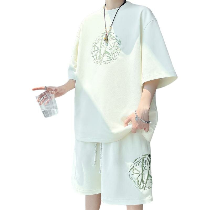 Комплект одежды