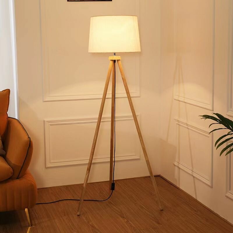 Напольный светильник Скандинавия с абажуром / Интерьерный торшер прикроватный из дерева в спальню в стиле лофт / Декоративная лампа с абажуром, Е27, 40 Вт