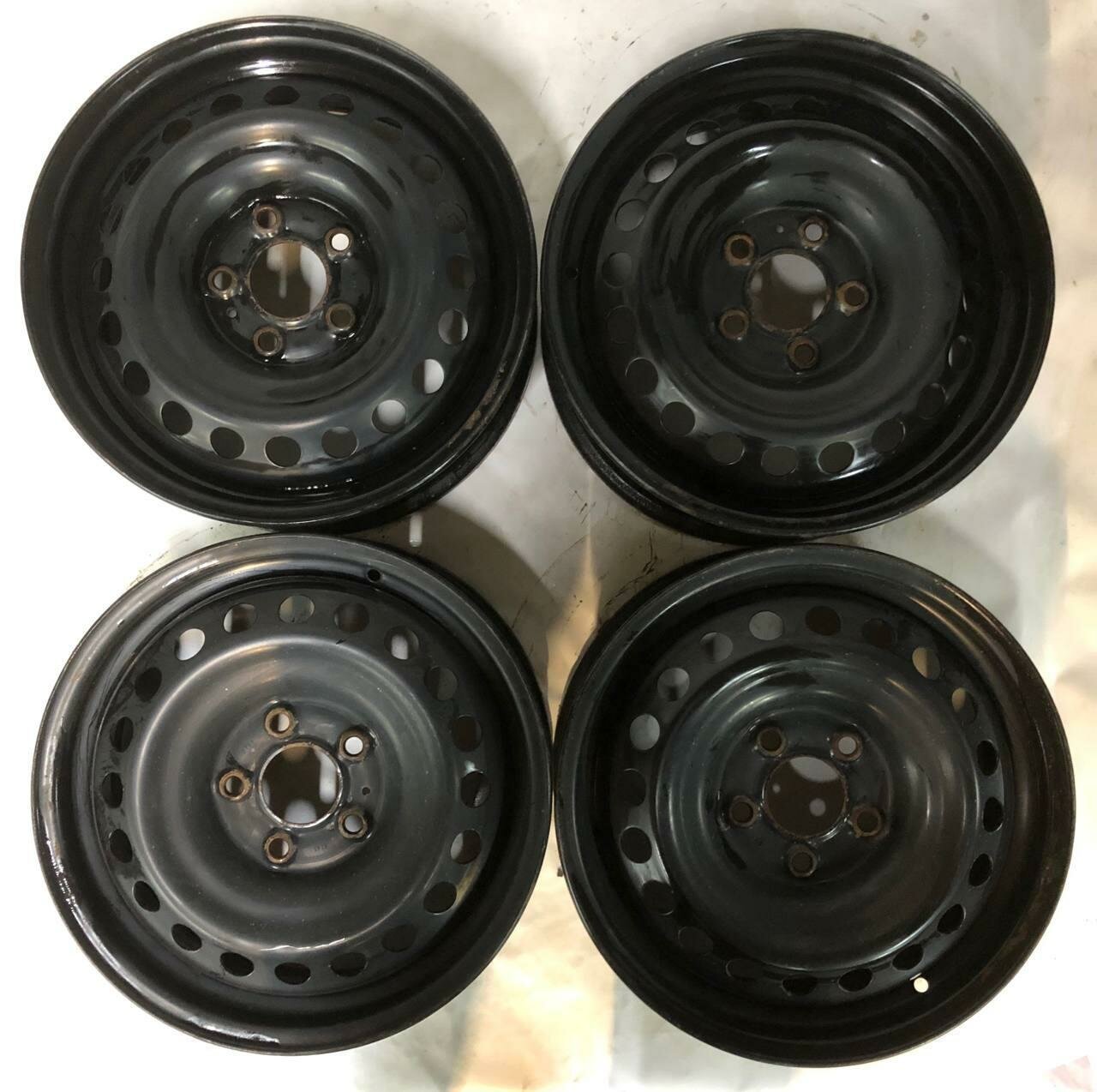 Колесные диски Штампованные 16x6 PCD 5x114.3 D67.1 ET43 (Реплика)