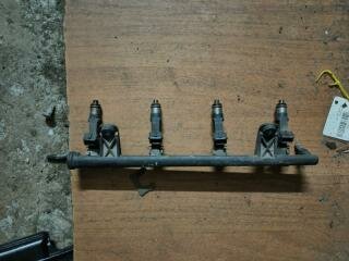 Форсунка топливная Renault Logan 1 поколение K7J 1.4 2009 (б/у)