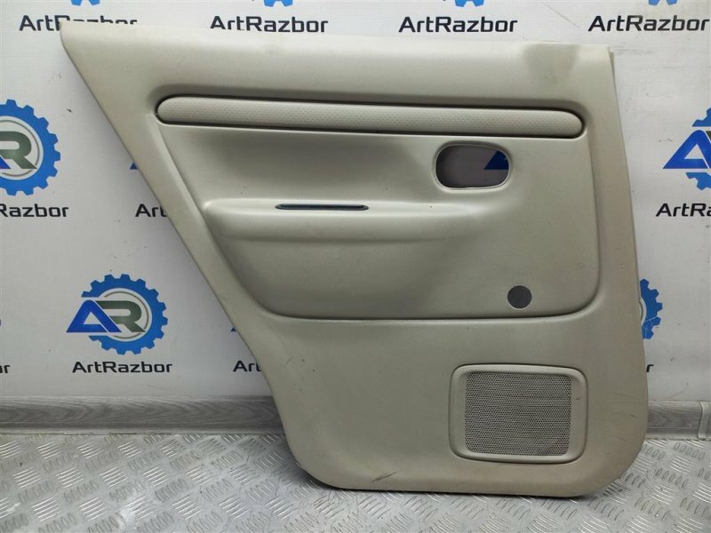 Б/У Обшивка двери задней левой Mazda Demio 1 DW3W / Мазда Демио 1 DW3W 1.3 B3 85Л.С. 1998