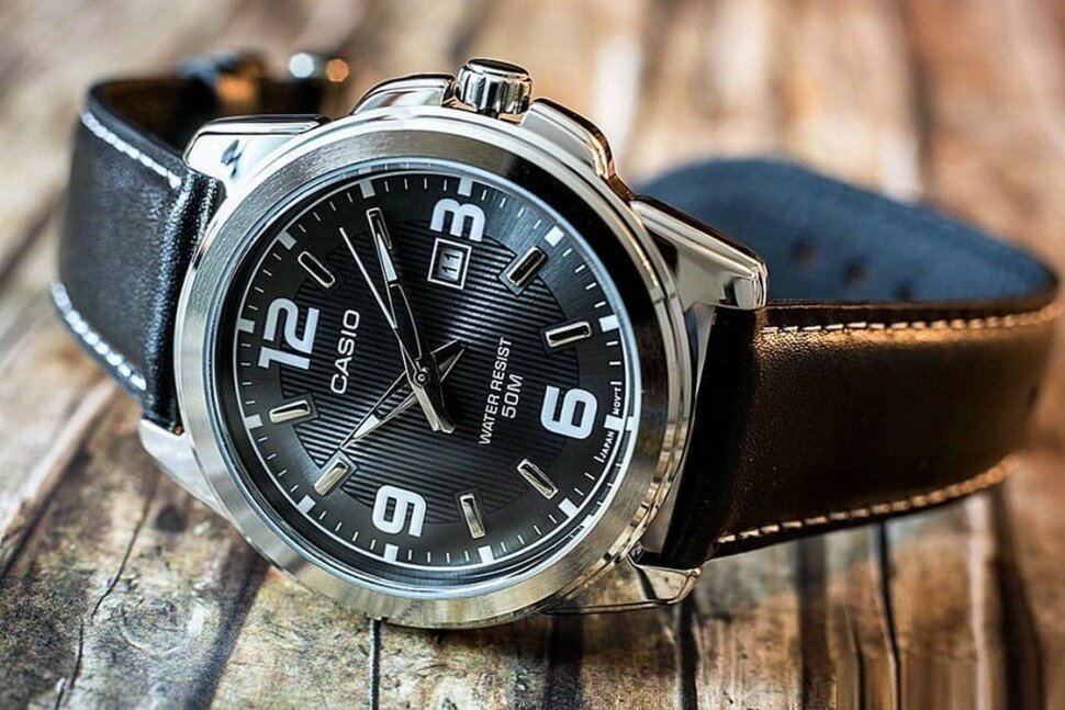 Наручные часы CASIO Collection, черный/серебристый — фото 1