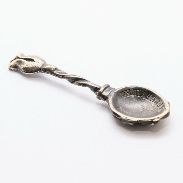 Бронзовая ложка загребушка