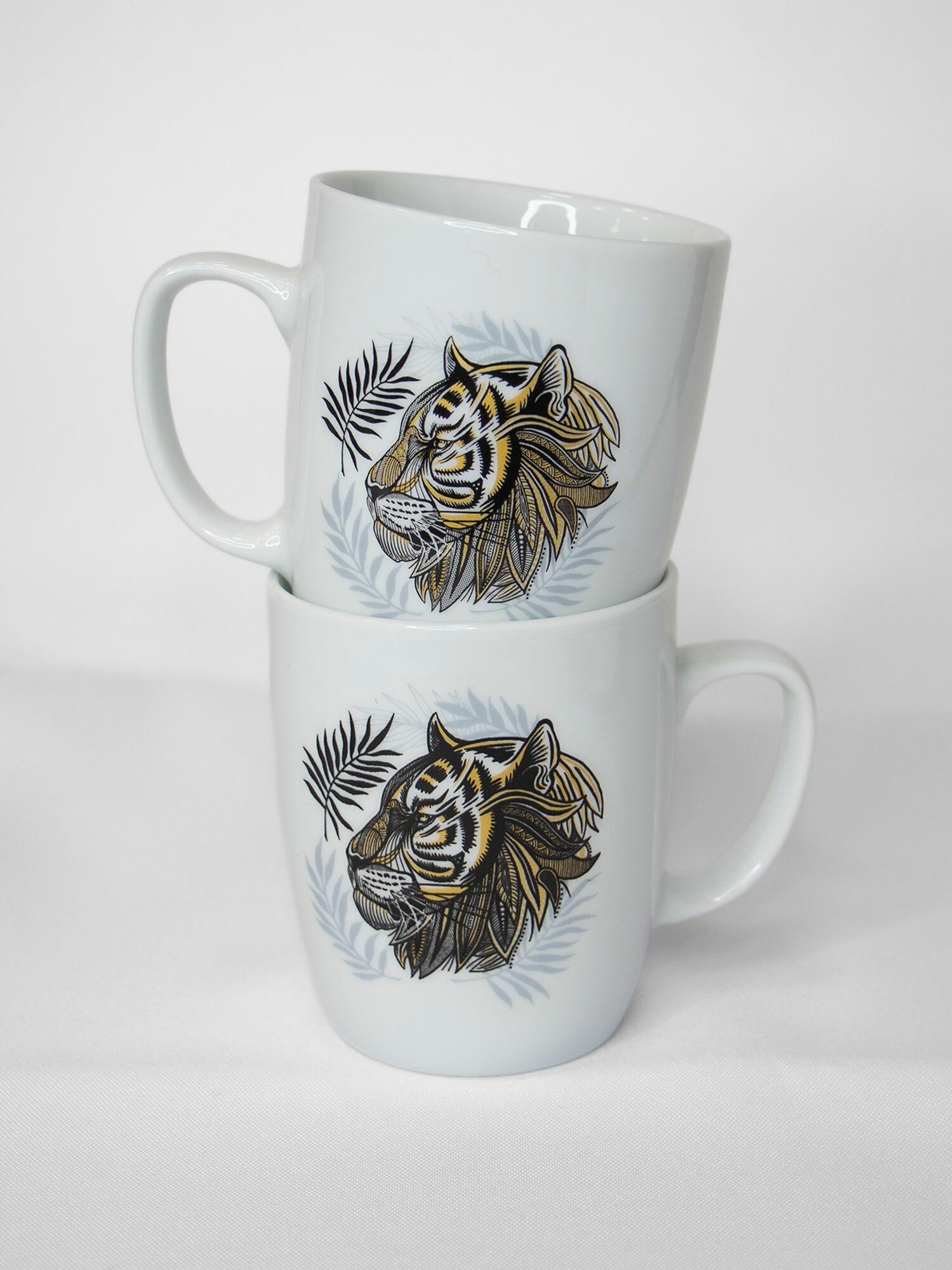 Набор кружек 2шт фарфоровыеСеребряный тигр, белые, федерация