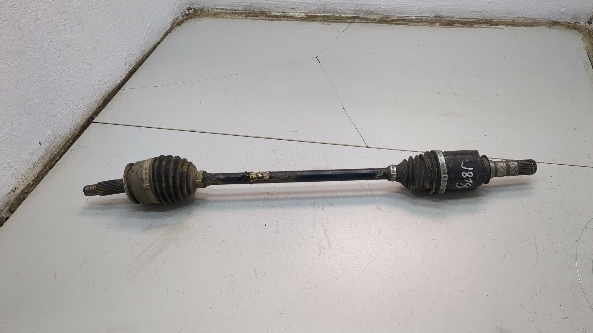 Полуось (вал, шрус) левая передняя Subaru Forester (S14) Б/У