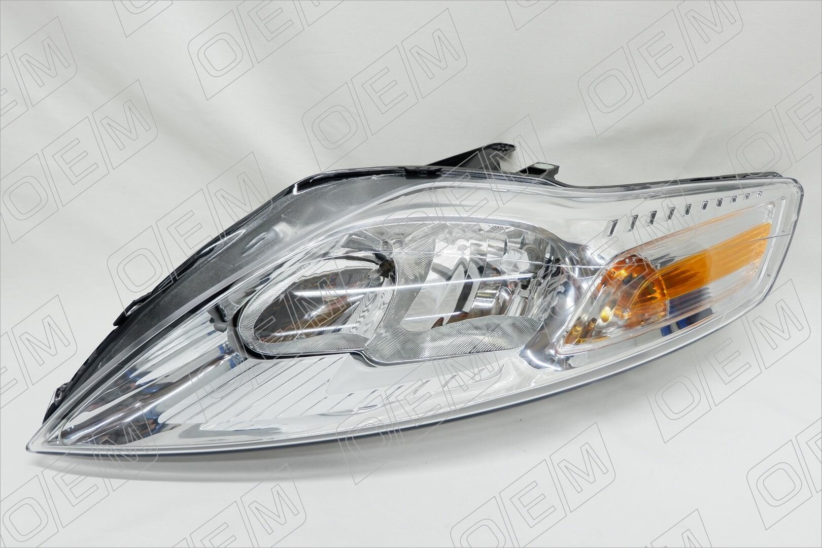 Фара левая Ford Mondeo 4 год с 2006 по 2010, Форд Мондео, 1512517.(Левая)