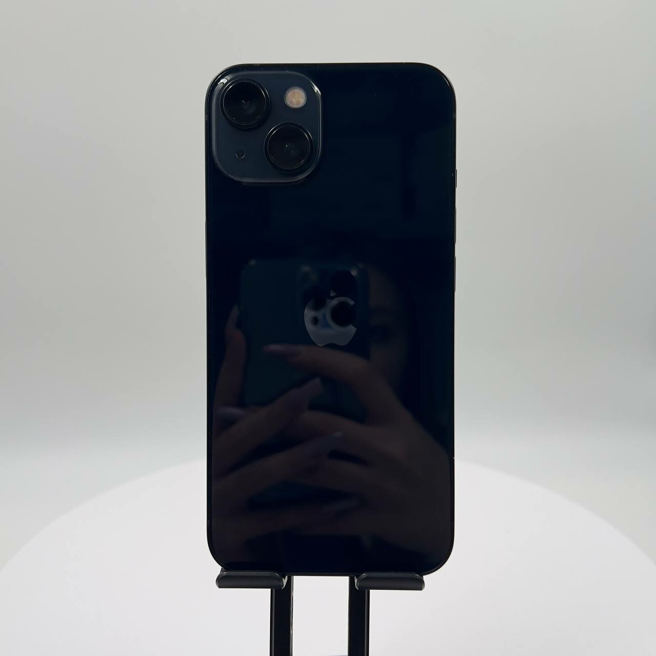 Смартфон Apple iPhone 13 128 ГБ, Dual: nano SIM + eSIM, темная ночь