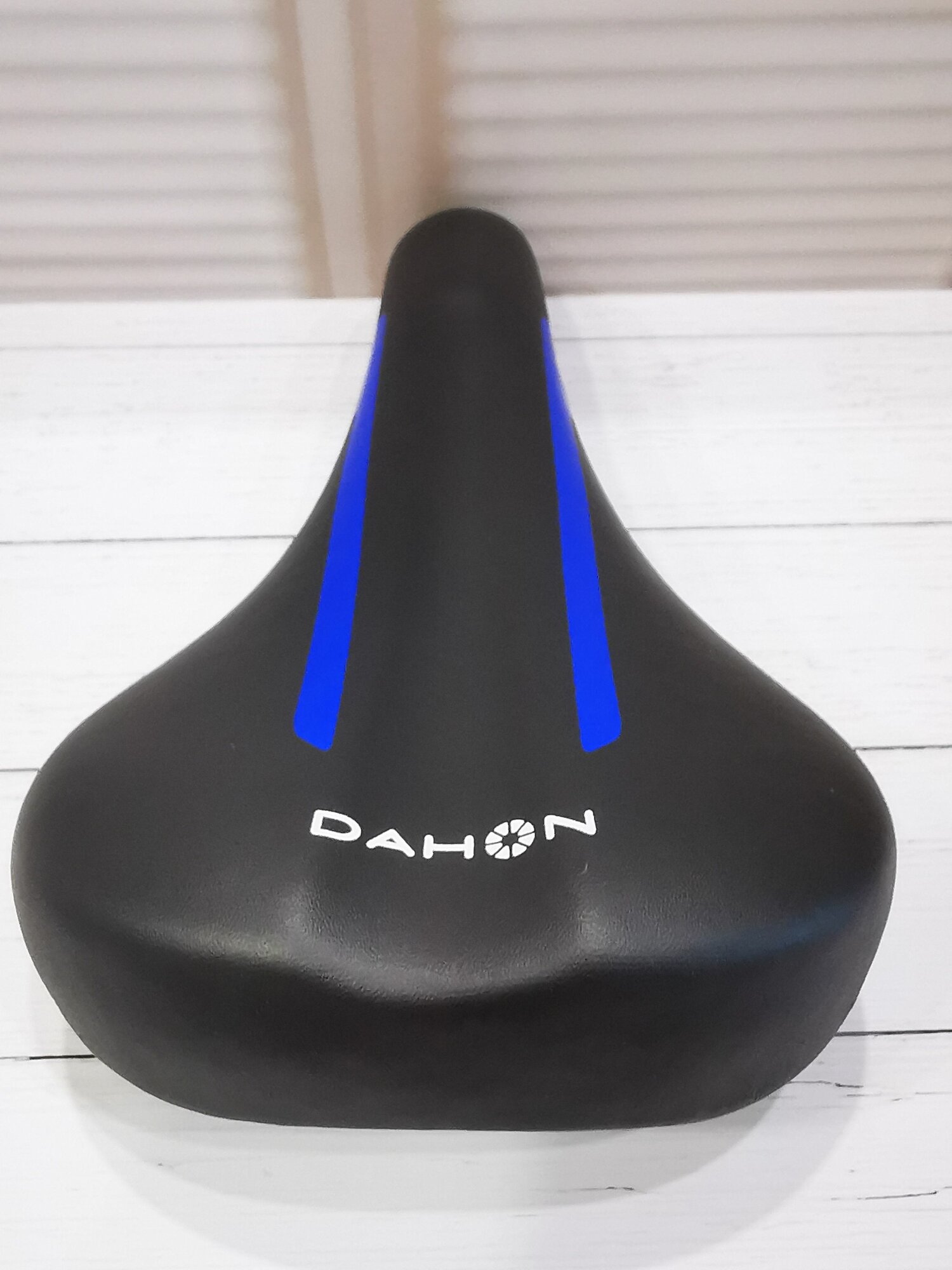 Седло велосипедное Dahon Cionlli SD