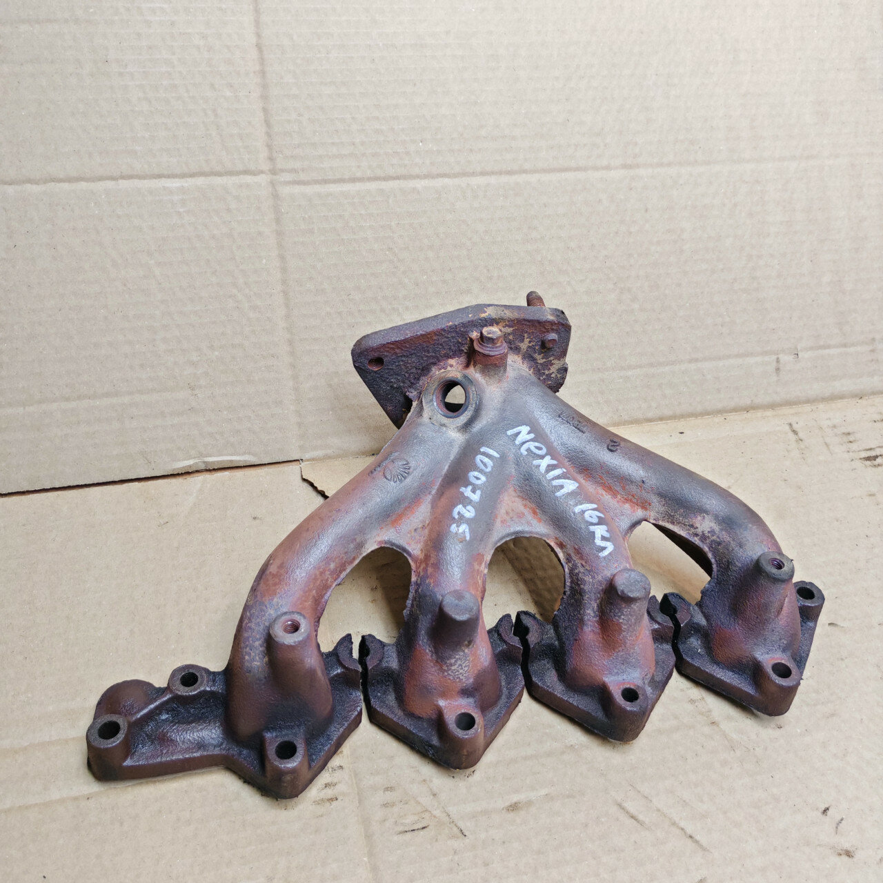 Коллектор выпускной Nexia A15MF 1.5 16 кл