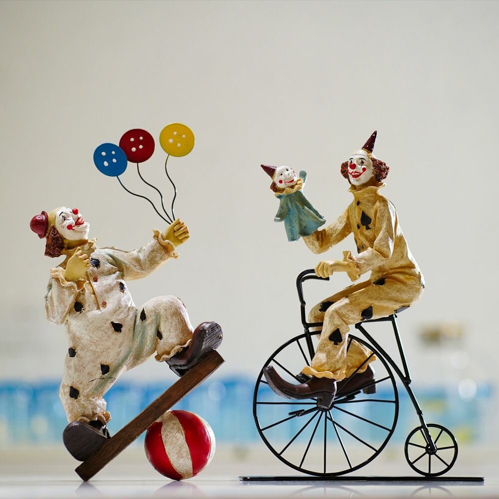 Декоративный набор Цирковые клоуны коллекция из трёх настольных фигурок в винтажном стиле, смола/полистоун, интерьерный арт-декор
