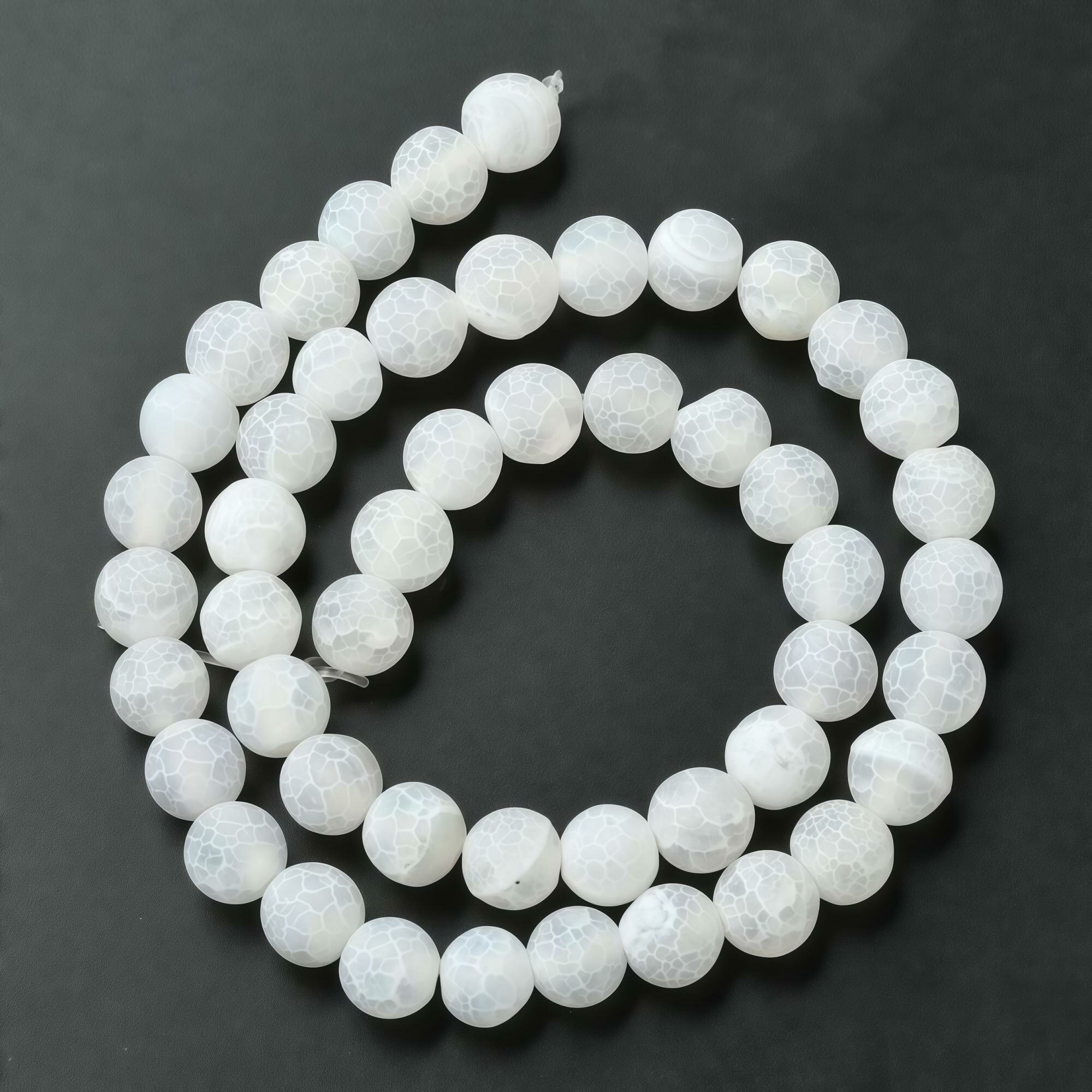 Бусины каменные, агат вены дракона, матовые белые, 8мм, 47 шт, низка
